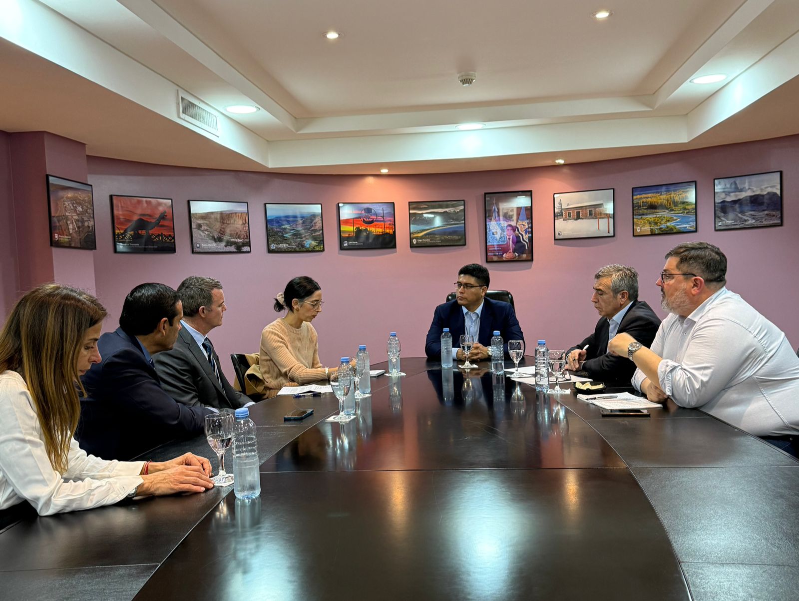 El Gobierno de Santa Cruz avanza con Newmont en el Plan de Inversiones ...